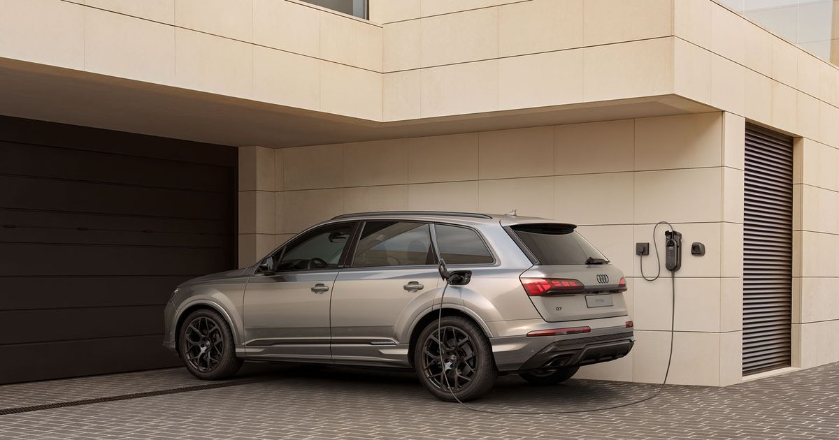 Audi Q7 TFSI e » Найкраще з двох світів | Audi в Україні
